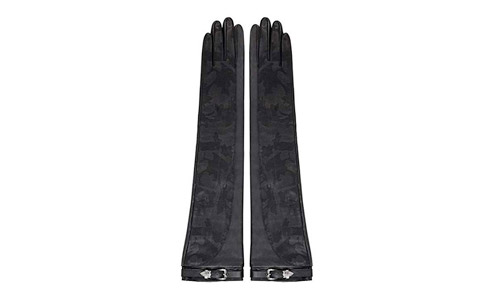 5 Best Opera Gloves of 2025 as Seen on Fashion Week